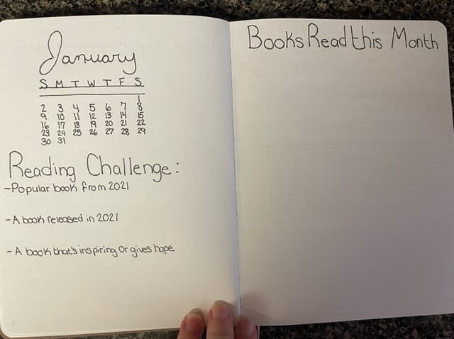 Reading Journal for book lovers - Owl Book world